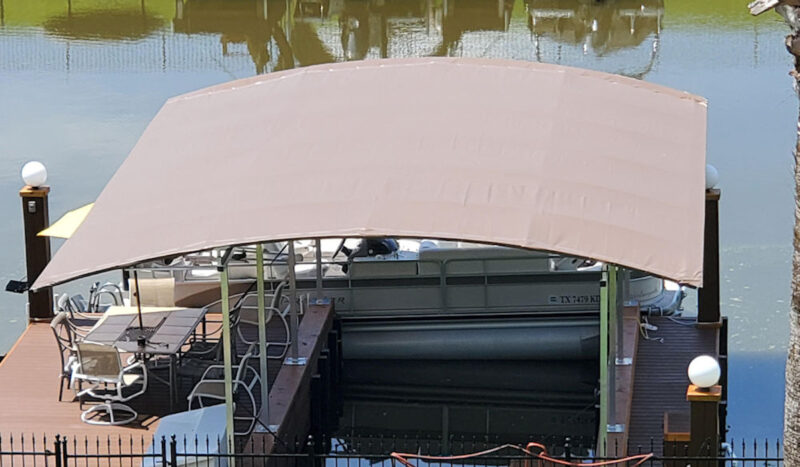 Signs That You Need To Replace Your Boat Lift Canopy Cover